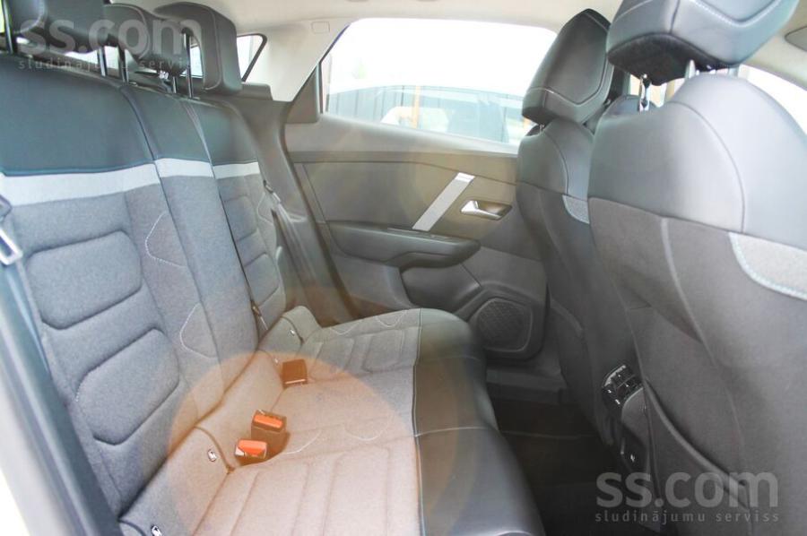 White Citroen C4 2021 in Riga, with an engine capacity of 1.50 L and mileage of 0 thousand km for 11990 €, photo 16 on AUTOMOTO.COM.LV