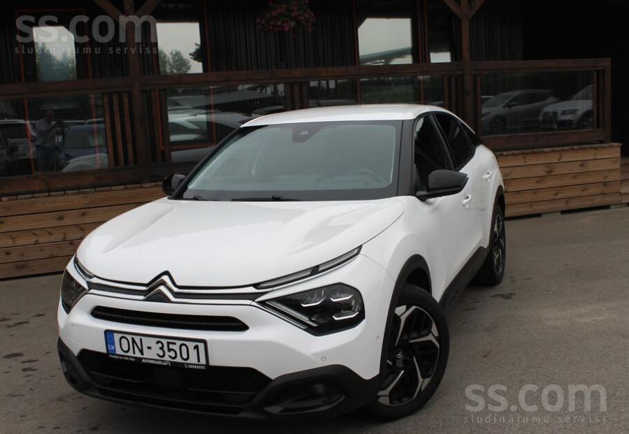 White Citroen C4 2021 in Riga, with an engine capacity of 1.50 L and mileage of 0 thousand km for 12800 €, photo 1 on AUTOMOTO.COM.LV