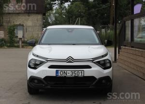 White Citroen C4 2021 in Riga, with an engine capacity of 1.50 L and mileage of 0 thousand km for 12800 €, photo 12 on AUTOMOTO.COM.LV