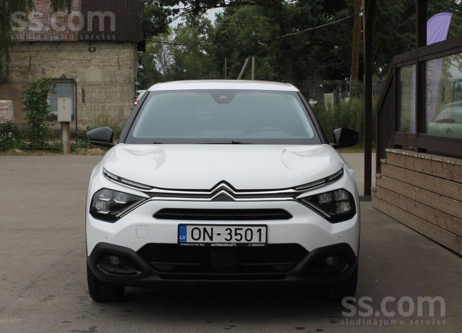 White Citroen C4 2021 in Riga, with an engine capacity of 1.50 L and mileage of 0 thousand km for 12800 €, photo 12 on AUTOMOTO.COM.LV