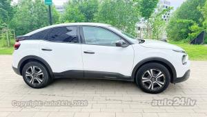 Balts Citroen C4 2021 Tallina, ar dzinēja tilpumu 1.50 L un nobraukumu 127 tūkst. km par 7900 €, foto 5 vietnē AUTOMOTO.COM.LV