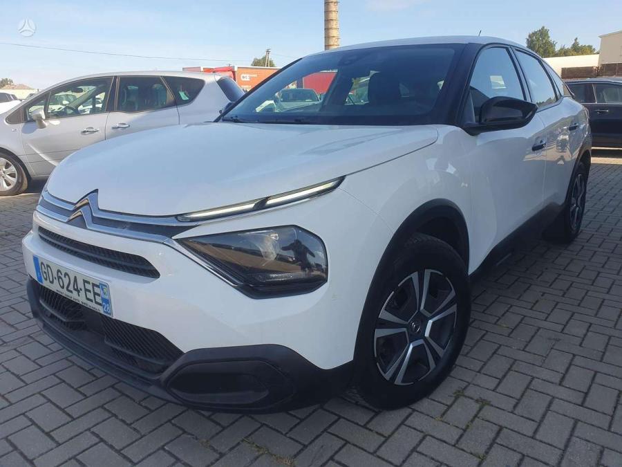White Citroen C4 2021 in Taurage, with an engine capacity of 1.50 L and mileage of 297 thousand km for 8350 €, photo 1 on AUTOMOTO.COM.LV
