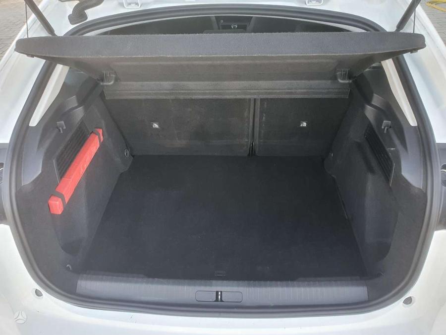White Citroen C4 2021 in Taurage, with an engine capacity of 1.50 L and mileage of 297 thousand km for 8350 €, photo 16 on AUTOMOTO.COM.LV