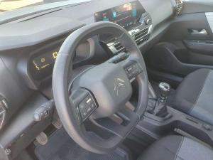 White Citroen C4 2021 in Taurage, with an engine capacity of 1.50 L and mileage of 297 thousand km for 8350 €, photo 32 on AUTOMOTO.COM.LV