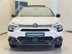 Balts Citroen C4 2021 Tallina, ar dzinēja tilpumu 1.20 L un nobraukumu 73 tūkst. km par 14900 €, foto 3 vietnē AUTOMOTO.COM.LV