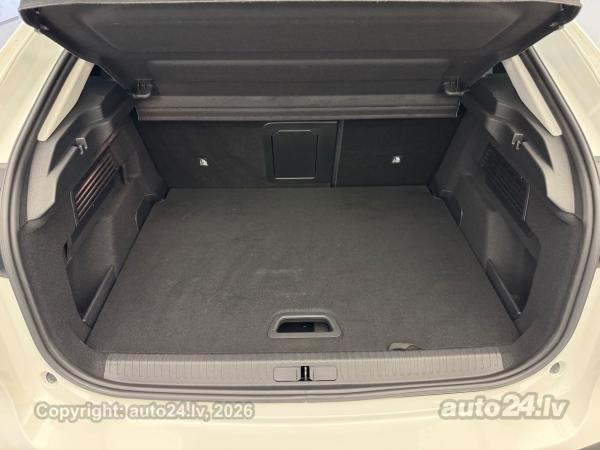 Balts Citroen C4 2021 Tallina, ar dzinēja tilpumu 1.20 L un nobraukumu 73 tūkst. km par 14900 €, foto 7 vietnē AUTOMOTO.COM.LV