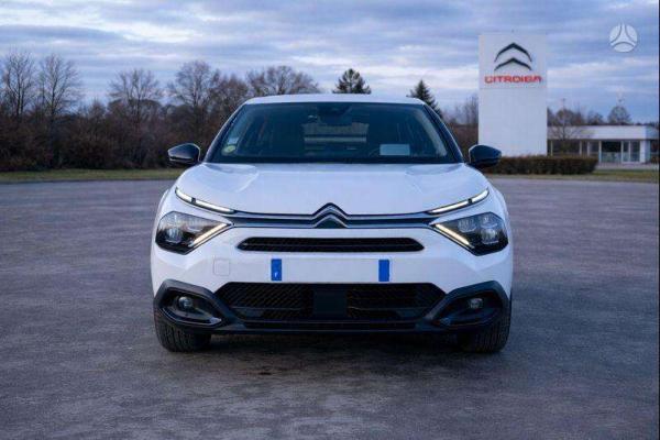 Balts Citroen C4 2022 Tauragė, ar dzinēja tilpumu 1.50 L un nobraukumu 305 tūkst. km par 7950 €, foto 2 vietnē AUTOMOTO.COM.LV
