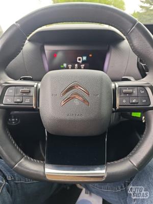 White Citroen C4 2022 in Kaunas, with an engine capacity of 1.50 L and mileage of 235 thousand km for 9850 €, photo 7 on AUTOMOTO.COM.LV