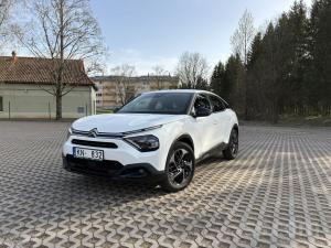 Белый Ситроен С4 2022 в Цесис, объемом двигателя 1.20 л и пробегом 81 тыс. км за 13600 €, фото  на AUTOMOTO.COM.LV