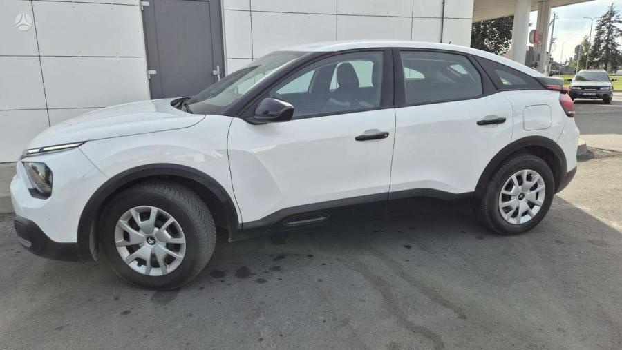 White Citroen C4 2022 in Taurage, with an engine capacity of 1.50 L and mileage of 182 thousand km for 8200 €, photo 11 on AUTOMOTO.COM.LV