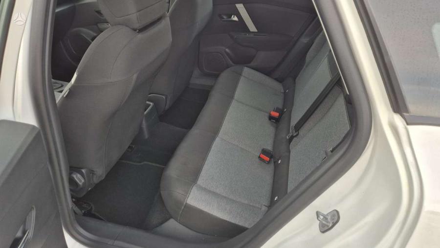 White Citroen C4 2022 in Taurage, with an engine capacity of 1.50 L and mileage of 182 thousand km for 8200 €, photo 21 on AUTOMOTO.COM.LV