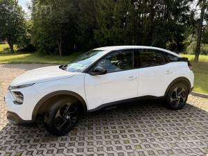 Белый Ситроен С4 2022 в Рига, объемом двигателя 1.20 л и пробегом 97 тыс. км за 14200 €, фото  на AUTOMOTO.COM.LV