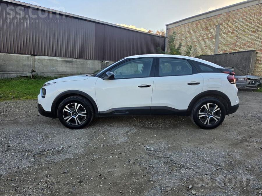 White Citroen C4 2022 in Rezekne, with an engine capacity of 1.50 L and mileage of 0 thousand km for 10500 €, photo 1 on AUTOMOTO.COM.LV