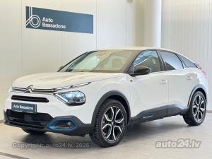 White Citroen C4 2023 in Tallinn, with an engine capacity of 0.00 L and mileage of 36 thousand km for 21900 €, photo 3 on AUTOMOTO.COM.LV