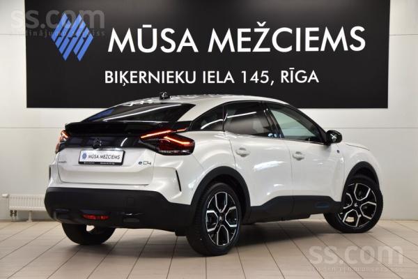 Balts Citroen C4 2023 Rīga, ar dzinēja tilpumu 2.00 L un nobraukumu 1 tūkst. km par 24550 €, foto 6 vietnē AUTOMOTO.COM.LV