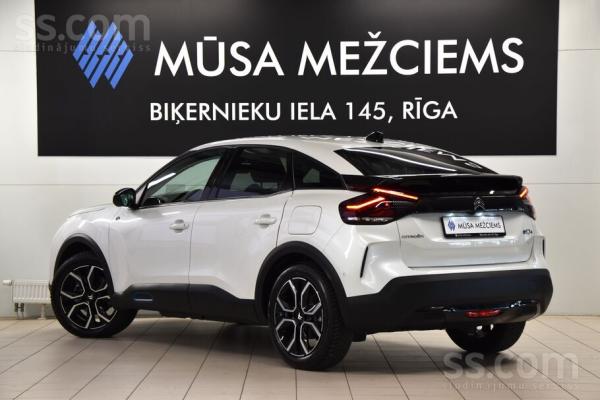 Balts Citroen C4 2023 Rīga, ar dzinēja tilpumu 2.00 L un nobraukumu 1 tūkst. km par 24550 €, foto 8 vietnē AUTOMOTO.COM.LV