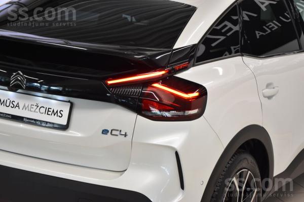 Balts Citroen C4 2023 Rīga, ar dzinēja tilpumu 2.00 L un nobraukumu 1 tūkst. km par 24550 €, foto 10 vietnē AUTOMOTO.COM.LV