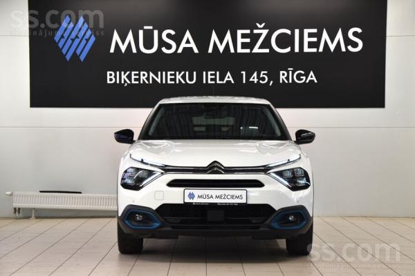 Balts Citroen C4 2023 Rīga, ar dzinēja tilpumu 1.50 L un nobraukumu 61 tūkst. km par 20990 €, foto 3 vietnē AUTOMOTO.COM.LV