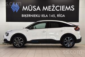 Белый Ситроен С4 2023 в Рига, объемом двигателя 1.50 л и пробегом 61 тыс. км за 20990 €, фото 6 на AUTOMOTO.COM.LV
