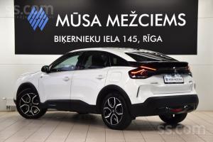 Белый Ситроен С4 2023 в Рига, объемом двигателя 1.50 л и пробегом 61 тыс. км за 20990 €, фото 9 на AUTOMOTO.COM.LV