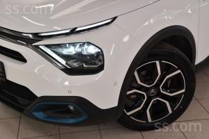 Белый Ситроен С4 2023 в Рига, объемом двигателя 1.50 л и пробегом 61 тыс. км за 20990 €, фото 11 на AUTOMOTO.COM.LV