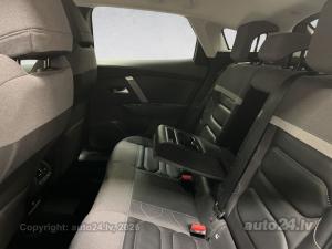 Balts Citroen C4 2024 Tallina, ar dzinēja tilpumu 1.20 L un nobraukumu 15 tūkst. km par 19900 €, foto 13 vietnē AUTOMOTO.COM.LV