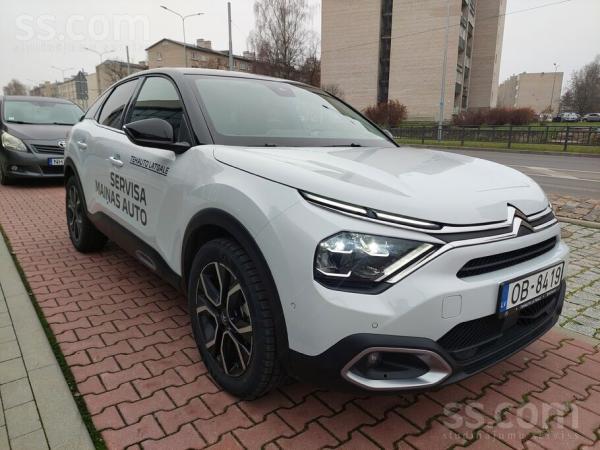 Белый Ситроен С4 2024 в Даугавпилс, объемом двигателя 1.20 л и пробегом 25 тыс. км за 20700 €, фото 3 на AUTOMOTO.COM.LV