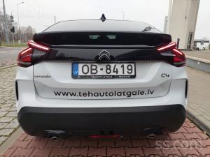 White Citroen C4 2024 in Daugavpils, with an engine capacity of 1.20 L and mileage of 25 thousand km for 20700 €, photo 6 on AUTOMOTO.COM.LV