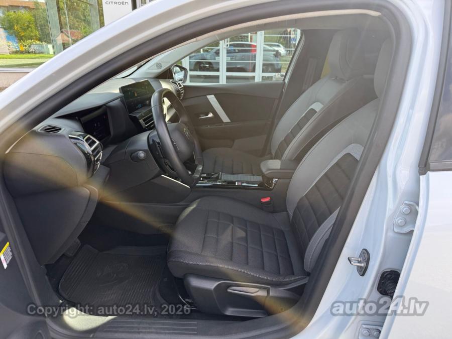 Balts Citroen C4 2025 Jehvi, ar dzinēja tilpumu 1.20 L un nobraukumu 82 tūkst. km par 21900 €, foto 8 vietnē AUTOMOTO.COM.LV