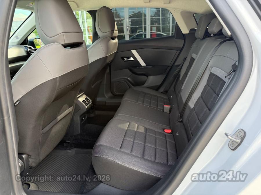 Balts Citroen C4 2025 Jehvi, ar dzinēja tilpumu 1.20 L un nobraukumu 82 tūkst. km par 21900 €, foto 13 vietnē AUTOMOTO.COM.LV