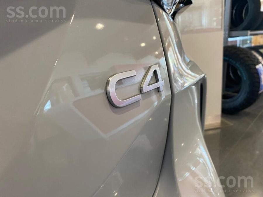 White Citroen C4 2026 in Riga, with an engine capacity of 1.20 L and mileage of 10 thousand km for 26940 €, photo 13 on AUTOMOTO.COM.LV