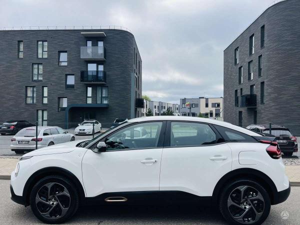 Balts Citroen C4 2023 Kauņa, ar dzinēja tilpumu 1.50 L un nobraukumu 208 tūkst. km par 10999 €, foto 5 vietnē AUTOMOTO.COM.LV