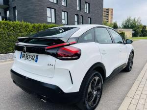 White Citroen C4 2023 in Kaunas, with an engine capacity of 1.50 L and mileage of 208 thousand km for 10999 €, photo 3 on AUTOMOTO.COM.LV