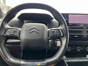 White Citroen C4 2023 in Kaunas, with an engine capacity of 1.50 L and mileage of 208 thousand km for 10999 €, photo 47 on AUTOMOTO.COM.LV