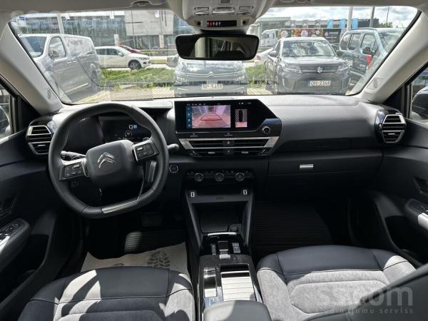 White Citroen C4 2023 in Riga, with an engine capacity of 1.20 L and mileage of 1 thousand km for 18700 €, photo 9 on AUTOMOTO.COM.LV