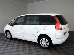 Balts Citroen C4 2010 Tallina, ar dzinēja tilpumu 1.60 L un nobraukumu 359 tūkst. km par 1599 €, foto 5 vietnē AUTOMOTO.COM.LV