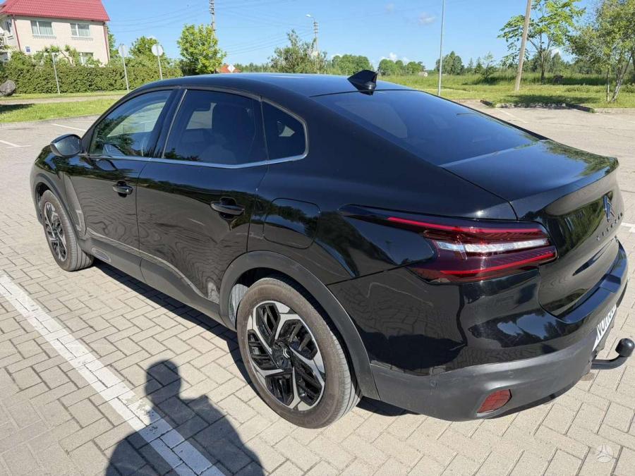 Black Citroen C4 X 2022 in Rokiskis, with an engine capacity of 1.20 L and mileage of 36 thousand km for 16500 €, photo 5 on AUTOMOTO.COM.LV