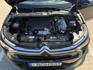 Black Citroen C4 X 2022 in Rokiskis, with an engine capacity of 1.20 L and mileage of 36 thousand km for 16500 €, photo 14 on AUTOMOTO.COM.LV