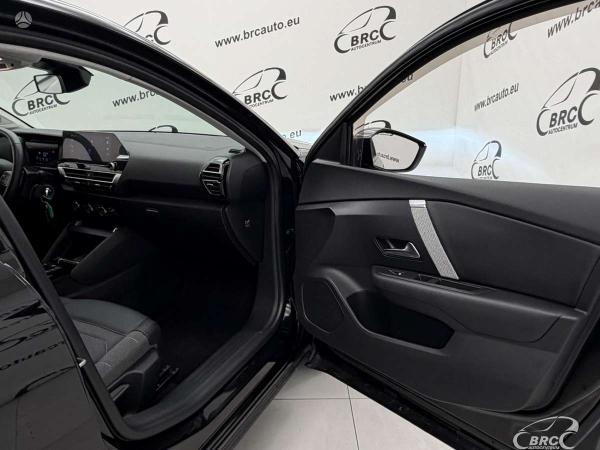 Melns Citroen C4 X 2023 Viļņa, ar dzinēja tilpumu 1.50 L un nobraukumu 23 tūkst. km par 20600 €, foto 10 vietnē AUTOMOTO.COM.LV