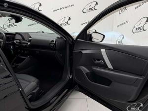 Black Citroen C4 X 2023 in Vilnius, with an engine capacity of 1.50 L and mileage of 23 thousand km for 20600 €, photo 10 on AUTOMOTO.COM.LV