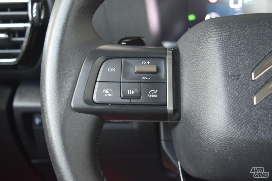 Black Citroen C4 X 2023 in Vilnius, with an engine capacity of 1.20 L and mileage of 105 thousand km for 13600 €, photo 13 on AUTOMOTO.COM.LV