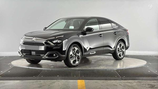 Black Citroen C4 X 2023 in Vilnius, with an engine capacity of 1.20 L and mileage of 106 thousand km for 15370 €, photo 1 on AUTOMOTO.COM.LV