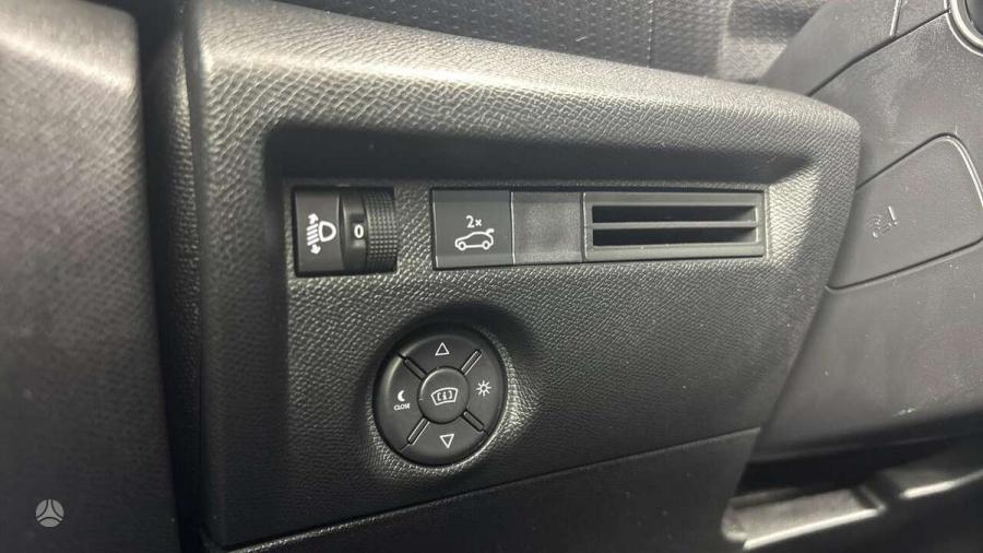 Melns Citroen C4 X 2023 Viļņa, ar dzinēja tilpumu 1.20 L un nobraukumu 106 tūkst. km par 15370 €, foto 23 vietnē AUTOMOTO.COM.LV