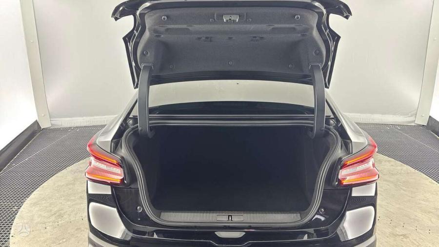 Melns Citroen C4 X 2023 Viļņa, ar dzinēja tilpumu 1.20 L un nobraukumu 106 tūkst. km par 15370 €, foto 29 vietnē AUTOMOTO.COM.LV