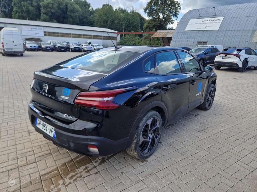 Melns Citroen C4 X 2023 Kauņa, ar dzinēja tilpumu 1.20 L un nobraukumu 25 tūkst. km par 8900 €, foto 1 vietnē AUTOMOTO.COM.LV