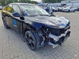 Melns Citroen C4 X 2023 Kauņa, ar dzinēja tilpumu 1.20 L un nobraukumu 25 tūkst. km par 8900 €, foto 6 vietnē AUTOMOTO.COM.LV