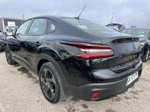 Black Citroen C4 X 2023 in Vilnius, with an engine capacity of 1.20 L and mileage of 98 thousand km for 12099 €, photo 5 on AUTOMOTO.COM.LV