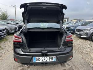 Black Citroen C4 X 2023 in Vilnius, with an engine capacity of 1.20 L and mileage of 98 thousand km for 12099 €, photo 8 on AUTOMOTO.COM.LV