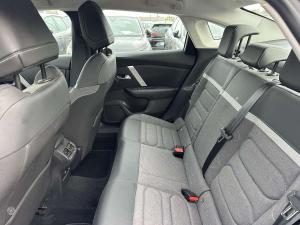 Black Citroen C4 X 2023 in Vilnius, with an engine capacity of 1.20 L and mileage of 67 thousand km for 12099 €, photo 12 on AUTOMOTO.COM.LV