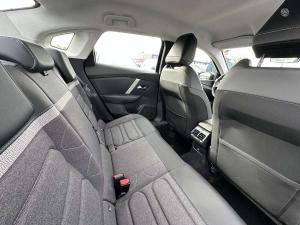 Melns Citroen C4 X 2023 Viļņa, ar dzinēja tilpumu 1.20 L un nobraukumu 89 tūkst. km par 11978 €, foto 18 vietnē AUTOMOTO.COM.LV